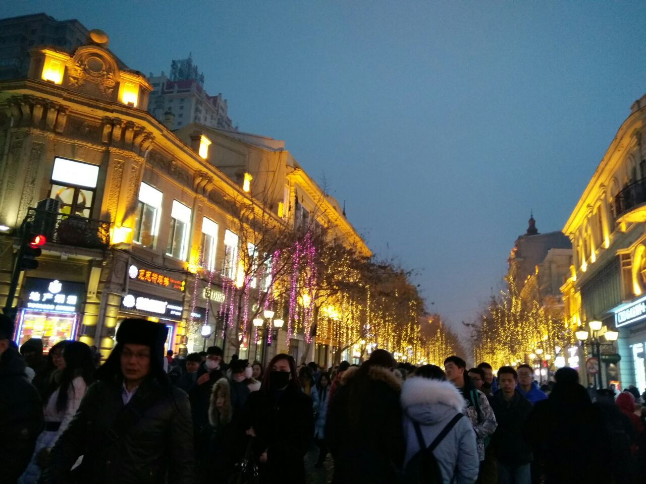 Central Street – Travel Asia Guide