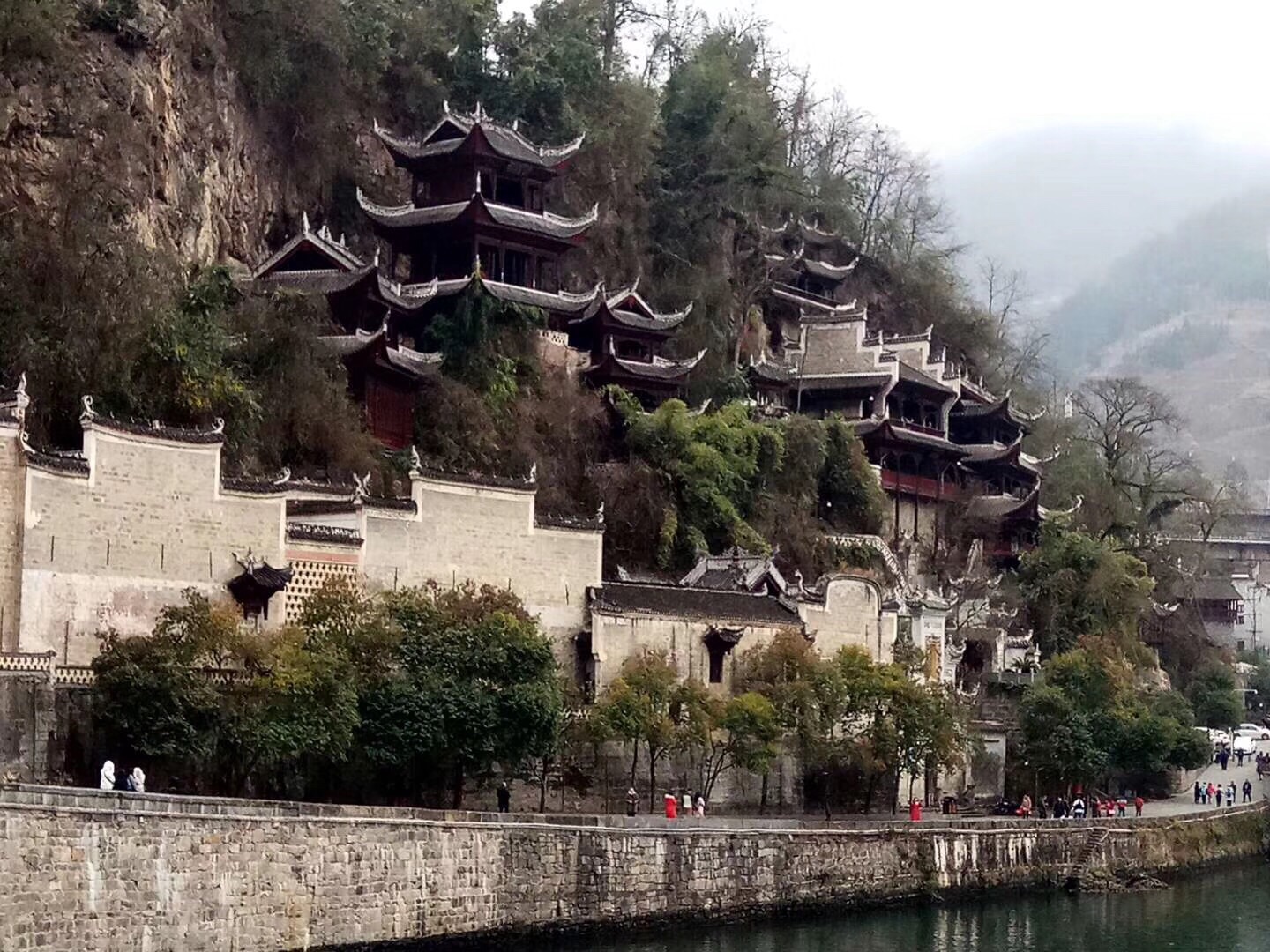 Qinglong Cave – Travel Asia Guide